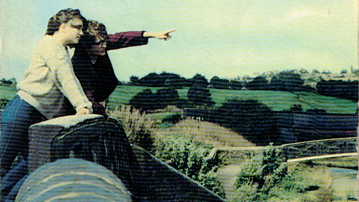 Musty Books: “Ghost in the Water” by Edward Chitham (1973) – The ...