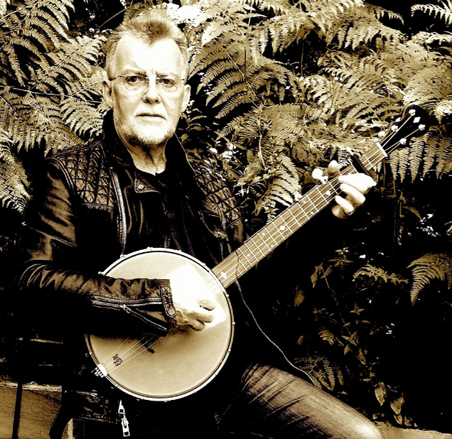 Casting The Runes: Dave and Toni Arthur’s Hearken To The Witches Rune ...